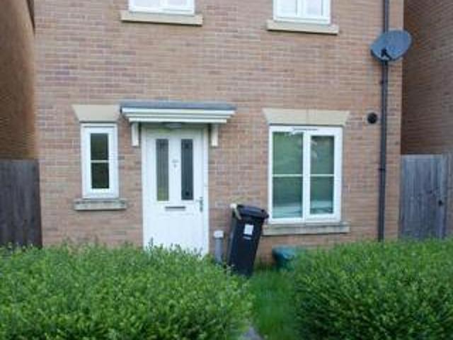 3 Bedroom Detached House For Rent In Bristol