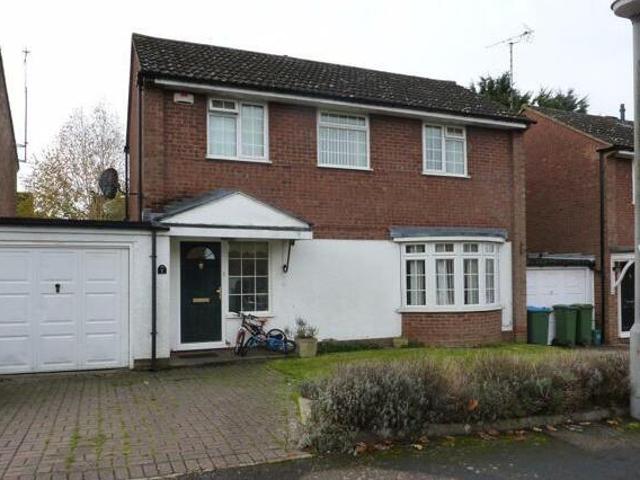 3 Bedroom Detached House For Rent In Buckingham
