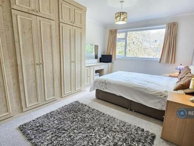 3 bedroom detached house for rent in Gifford Close, Leicester, LE5