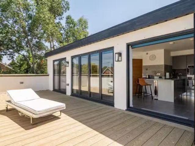 3 bedroom detached house for rent in Grays Way, Canterbury, Ke.
