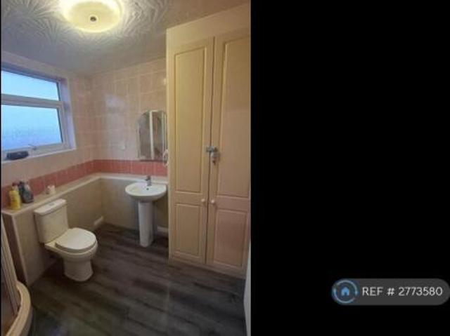 3 bedroom detached house for rent in Davids Road, Bristol, BS14