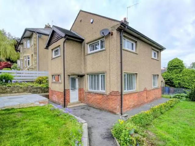3 bedroom detached house for rent in Dale Road, Carleton, BD23