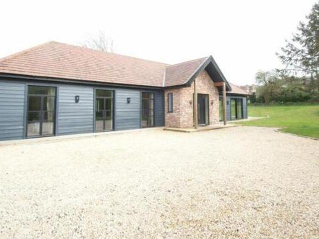 3 Bedroom Detached House For Rent In Easter Compton, Bristol