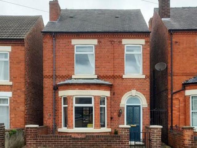 3 Bedroom Detached House For Rent In Eastwood