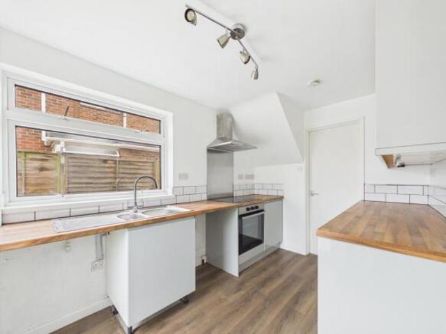 3 bedroom detached house for rent in Kedleston Close, Allestree, Derby, Derbyshire, DE22