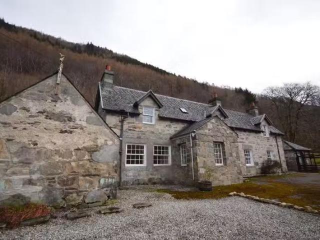 3 bedroom detached house for rent in Kennels Cottage, Lochbroo.