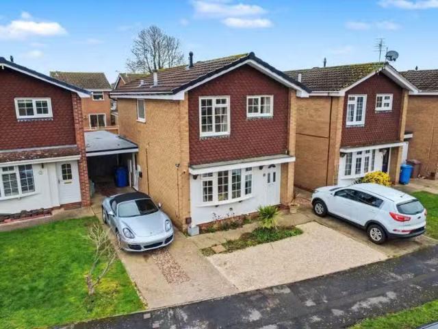 3 bedroom detached house for rent in Holmes Road, Breaston, DE.