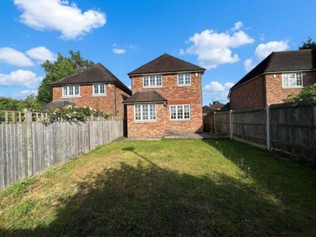 3 bedroom detached house for rent in Hazlitts Place, Maidstone, ME15