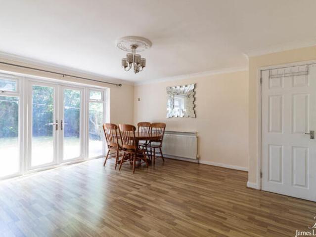 3 bedroom detached house for rent in Harborne Park Road, Harborne, B17
