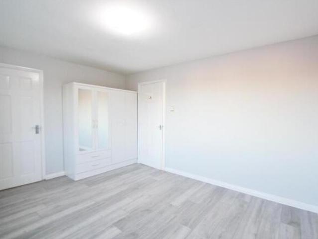 3 bedroom detached house for rent in Harebell Close, Cambridge, CB1