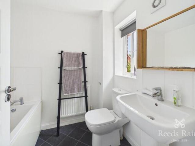 3 bedroom detached house for rent in Heathside, Huntington, York, YO32