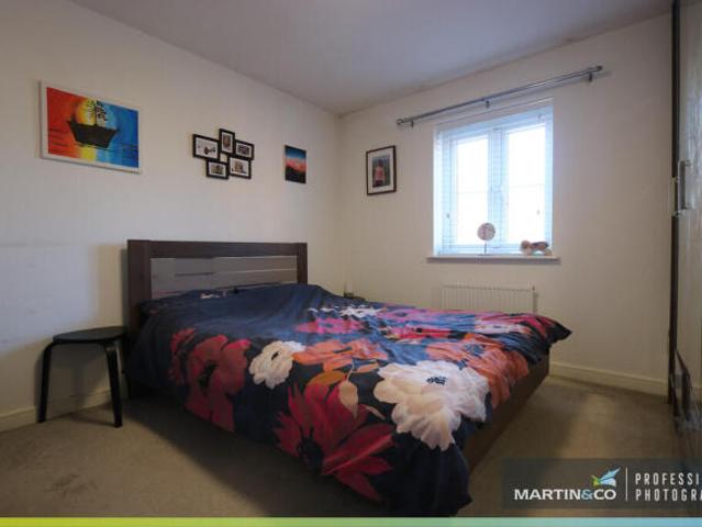 3 bedroom detached house for rent in Heol Bennett, St Edeyrns, CF3