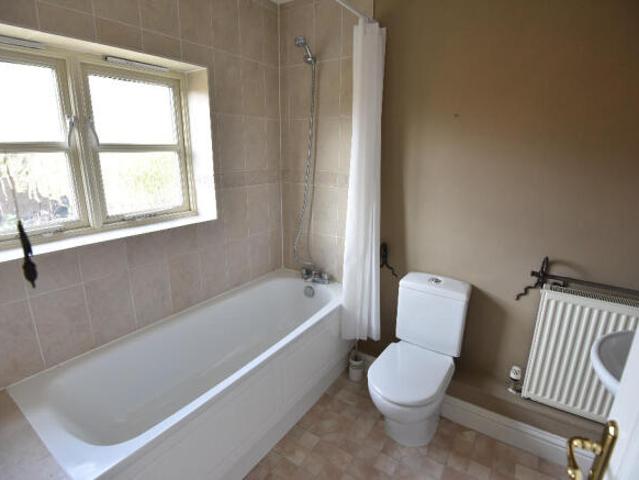 3 bedroom detached house for rent in Highland Crescent, Trowse, Norfolk, NR14