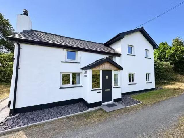 3 bedroom detached house for rent in Jacobstow, Bude, Cornwall.