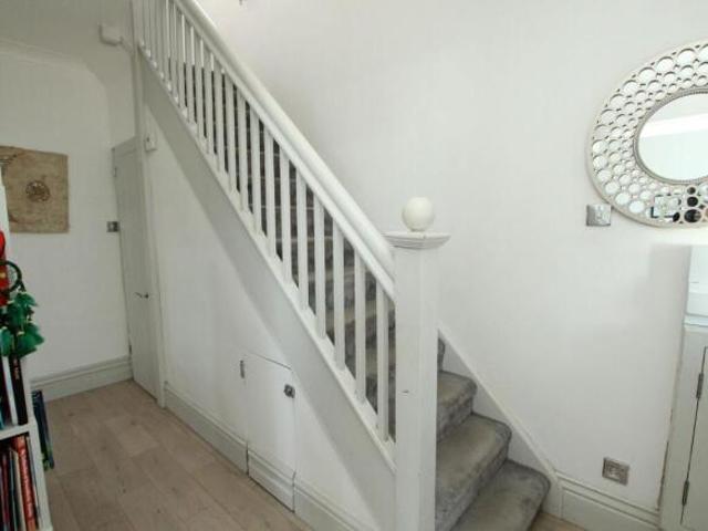 3 bedroom detached house for rent in Longfleet Road, Poole, BH15