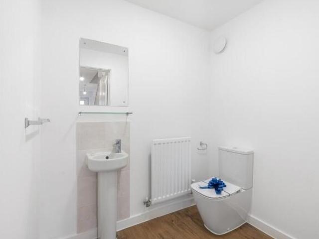 3 bedroom detached house for rent in Langley Chase, Derby, Derbyshire, DE22