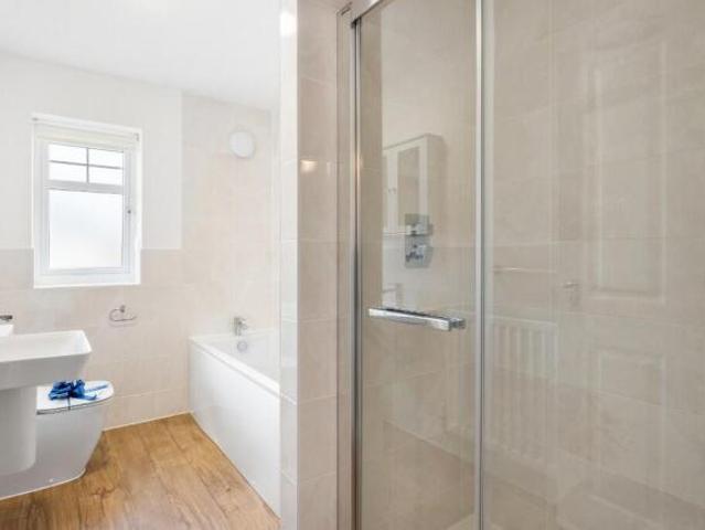 3 bedroom detached house for rent in Langley Chase, Derby, Derbyshire, DE22