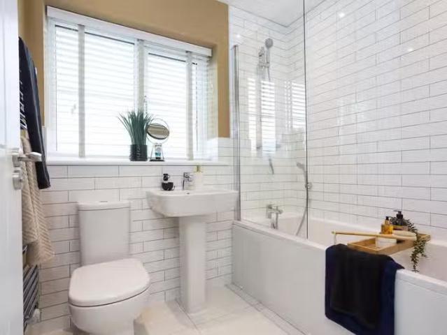 3 bedroom detached house for rent in Leaf Living at Summerhill.