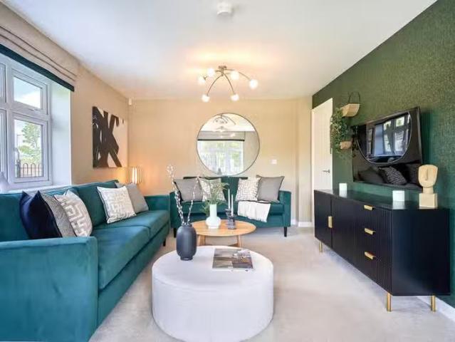 3 bedroom detached house for rent in Leaf Living at Rushlake M.
