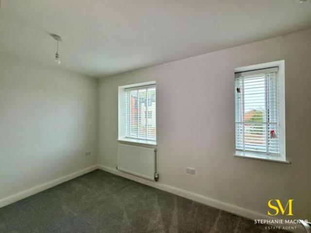3 bedroom detached house for rent in Liverpool Road, Formby, Merseyside, L37
