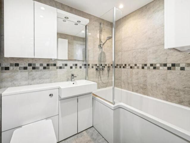 3 bedroom detached house for rent in Montaigne Close, Westminster, SW1P