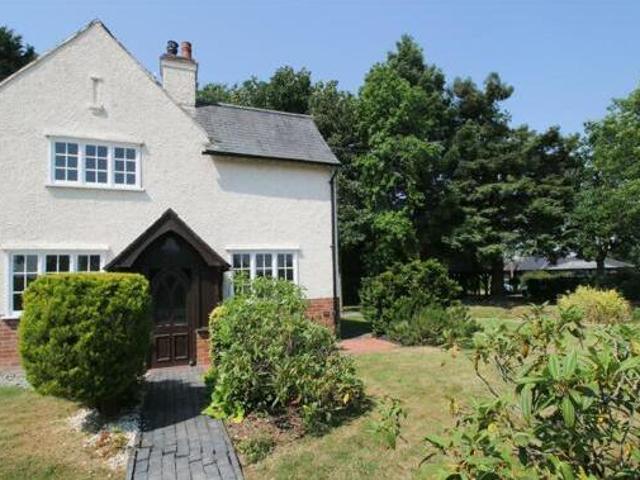 3 Bedroom Detached House For Rent In Montford Bridge, Shrewsbury