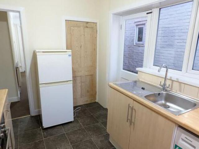 3 bedroom detached house for rent in Mordaunt Road, Inner Avenue, SO14