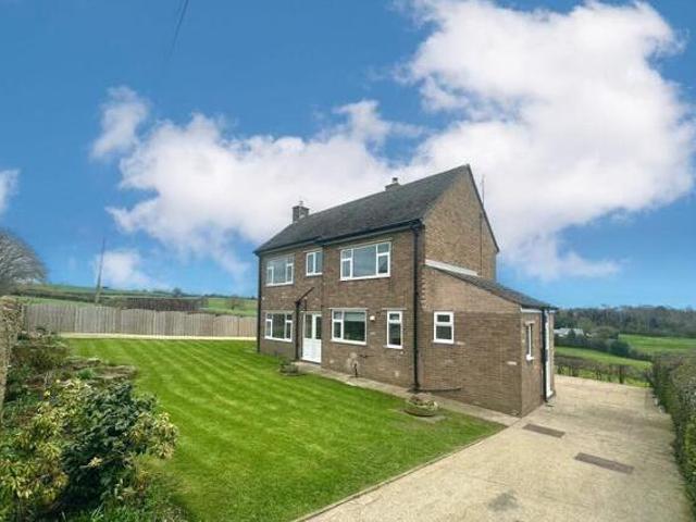 3 Bedroom Detached House For Rent In Mosborough, Sheffield
