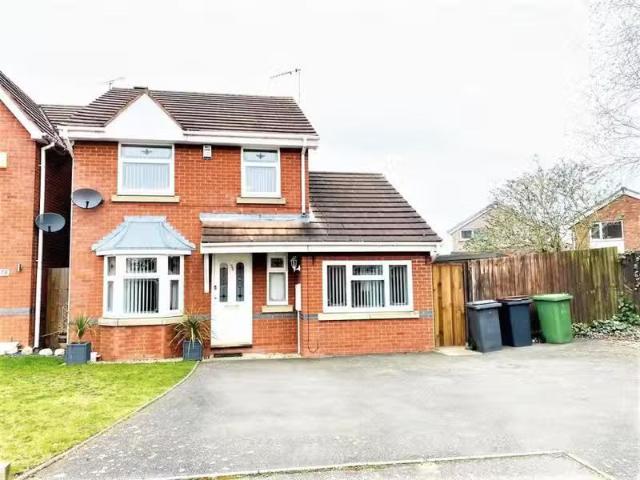 3 bedroom detached house for rent in Marsdale Drive, Manor Par.