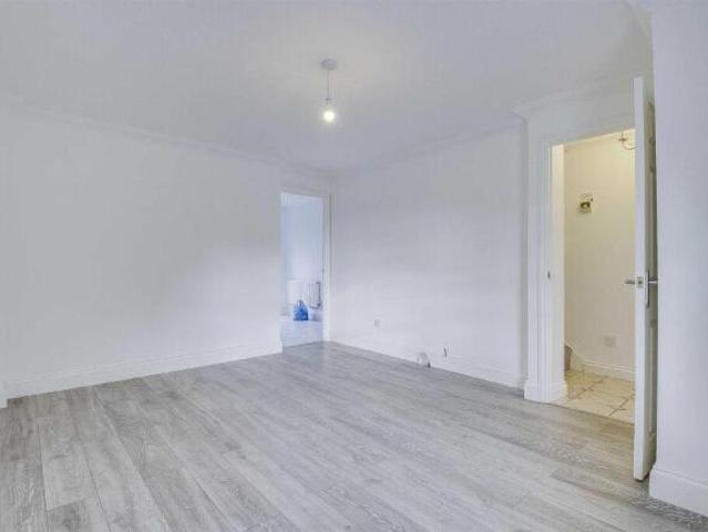 3 bedroom detached house for rent in Marshaw Place, EMERSON VALLEY, MK4
