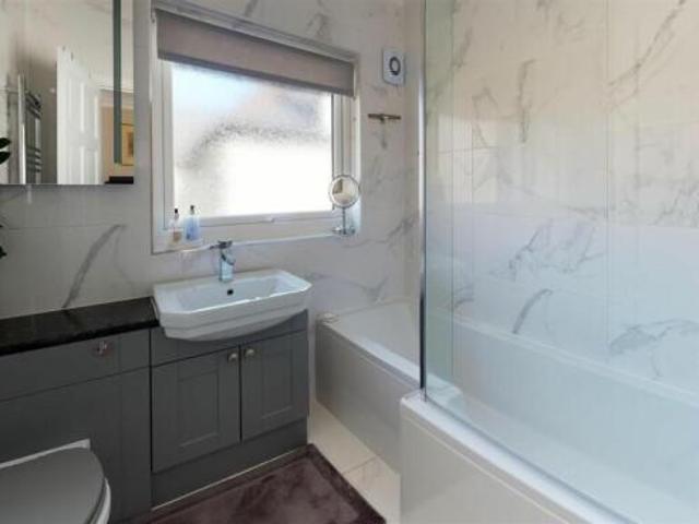 3 bedroom detached house for rent in Middle Deal Road, Deal, Kent, CT14