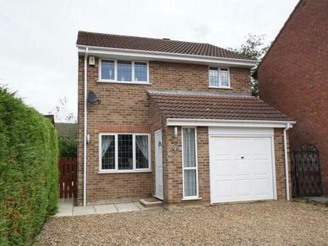 3 Bedroom Detached House For Rent In Mulbarton, Norwich