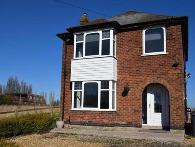 3 Bedroom Detached House For Rent In Nottingham, Nottinghamshire