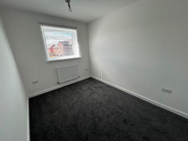 3 bedroom detached house for rent in Newton Way, Kingston Upon Hull, City Of Kingston Upon Hull, HU9