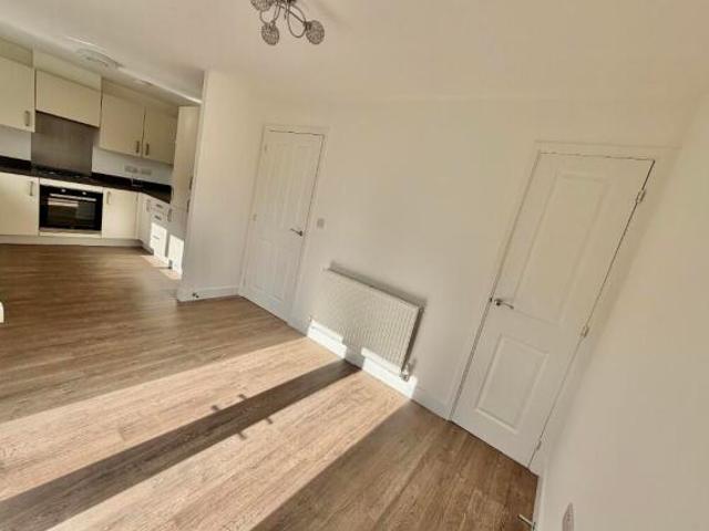 3 bedroom detached house for rent in Nicholson Close, Newcastle Upon Tyne, NE13