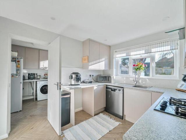 3 bedroom detached house for rent in Nutfield Road, Rownhams, Southampton, Hampshire, SO16