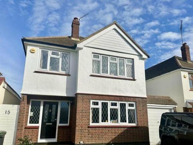 3 Bedroom Detached House For Rent In Southend On Sea, Essex