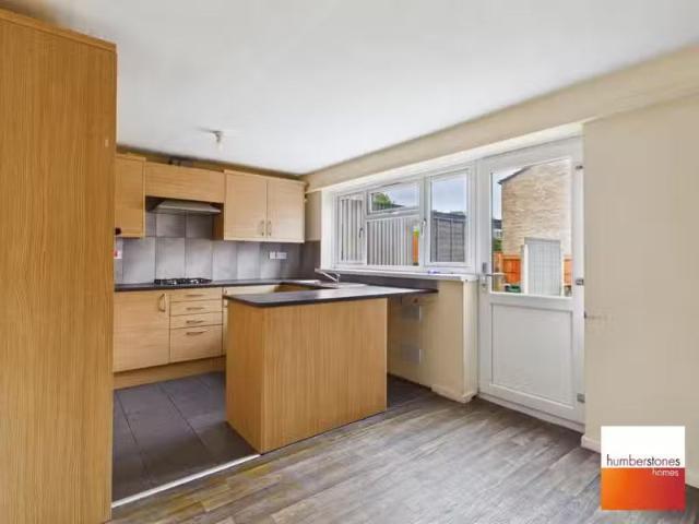 3 bedroom detached house for rent in Sommerfield Road Bartle.