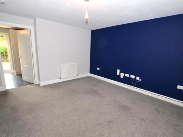 3 bedroom detached house for rent in Samuel Road, Langley Country Park, Derby, DE22
