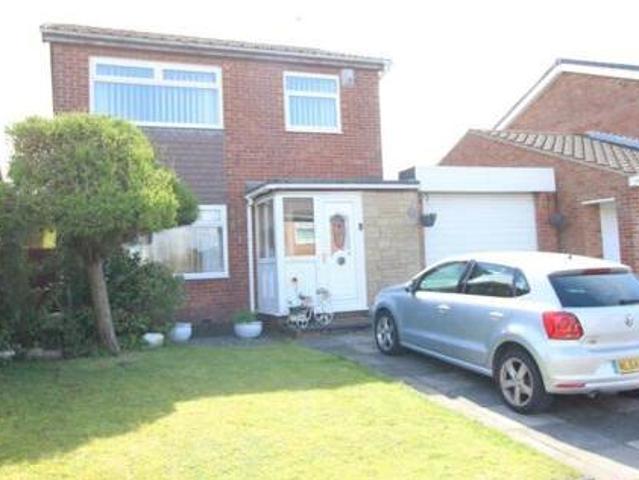 3 Bedroom Detached House For Rent In St Johns Estate