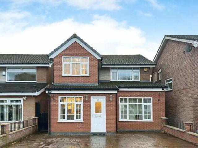 3 Bedroom Detached House For Rent In Stockport, Greater Manchester
