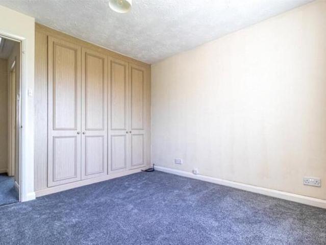 3 bedroom detached house for rent in Swift Avenue, Abbey Meads, Swindon, Wiltshire, SN25