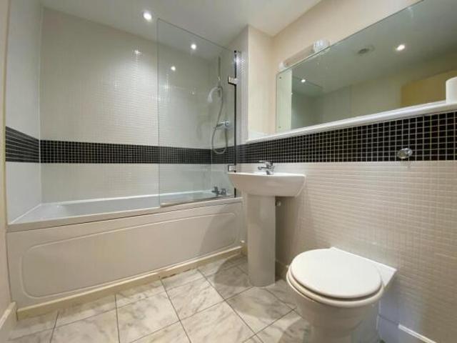 3 bedroom detached house for rent in Pollard Court, Basin Road, Worcester, WR5