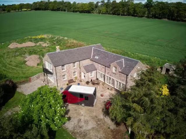 3 bedroom detached house for rent in Parker's Retreat, Greende.