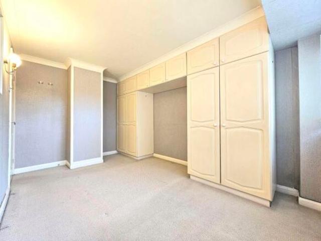 3 bedroom detached house for rent in Peach Road, Willenhall, WV12