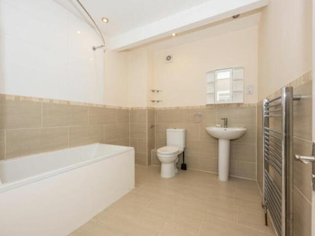 3 bedroom detached house for rent in Priory Road, Southampton, Hampshire, SO17 2JQ, SO17