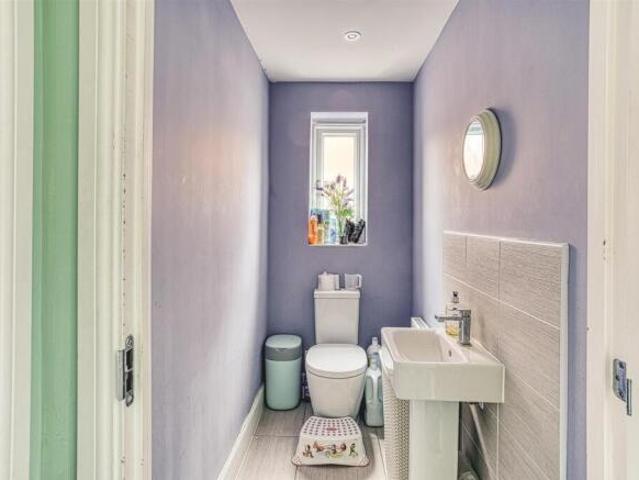 3 bedroom detached house for rent in Radcliffe Way, Littleover, Derby, DE23