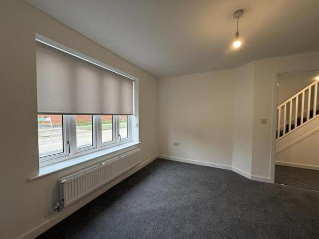 3 bedroom detached house for rent in Regents Village, Cheltenham, GL51