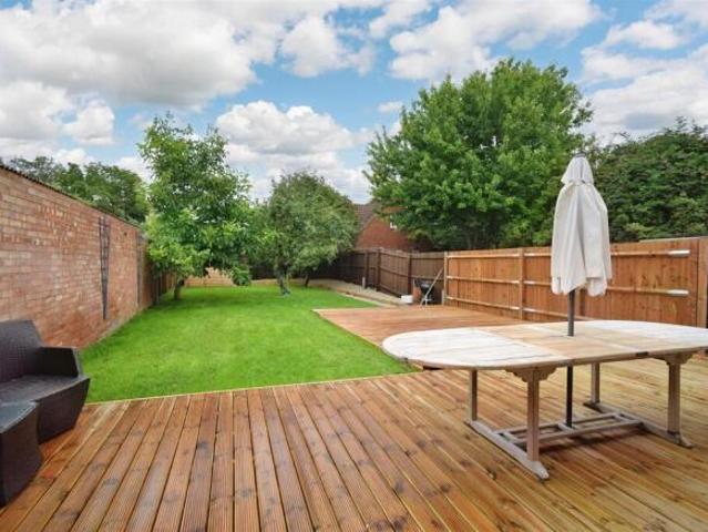 3 bedroom detached house for rent in Riversley Road, Longlevens, GL2