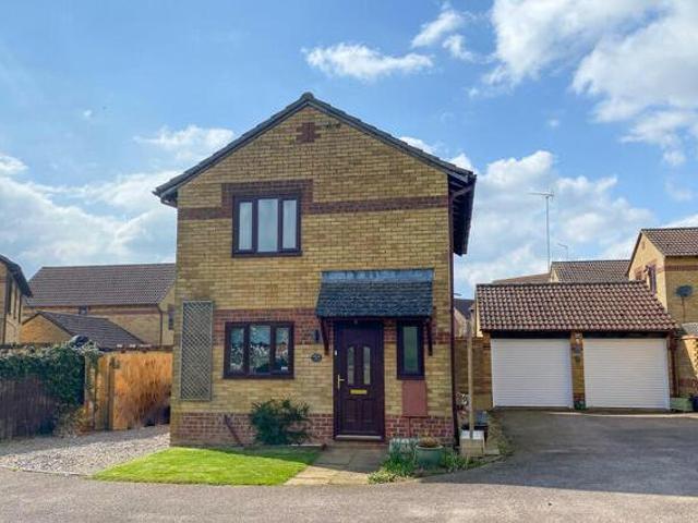 3 Bedroom Detached House For Rent In Woodford Halse
